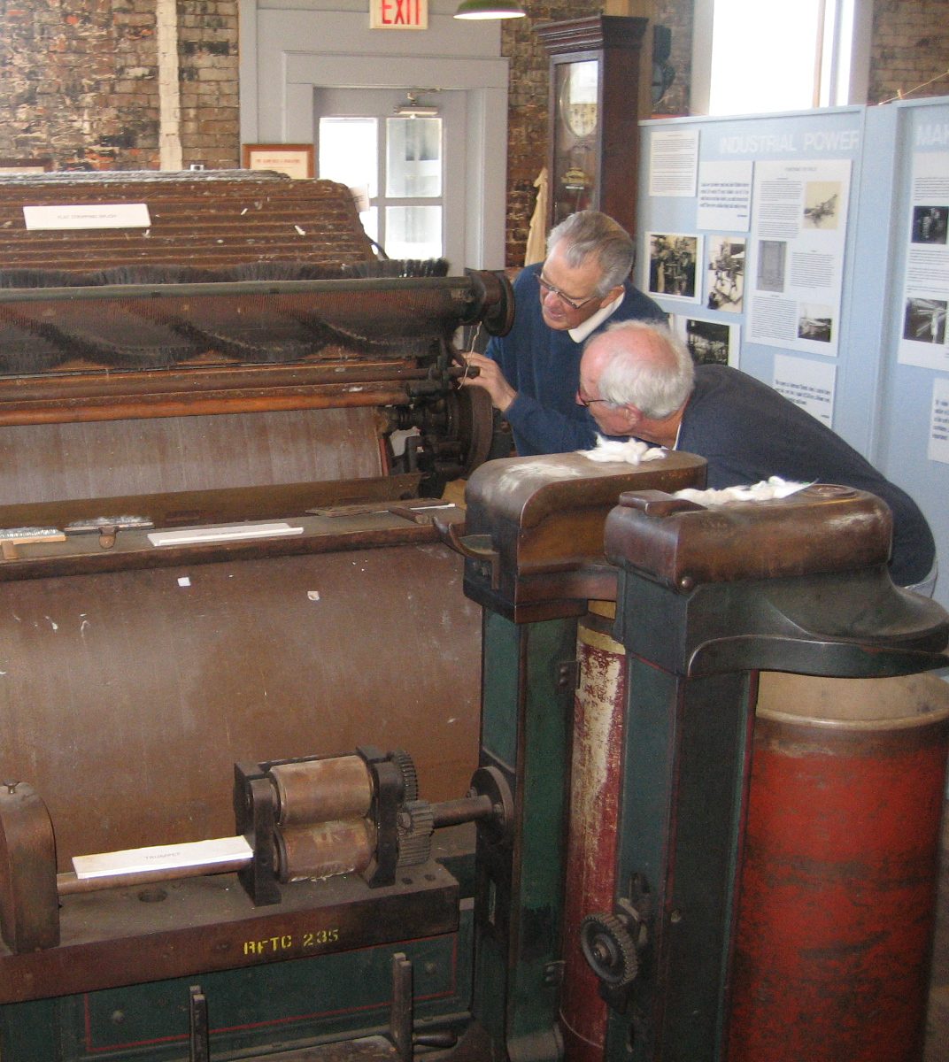 CARDING MACHINE – Windham Textile and History Museum – The Mill Museum